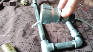 Design-Deckenlampe aus Rohren – Industrial Design Lighting – MiHu-Works